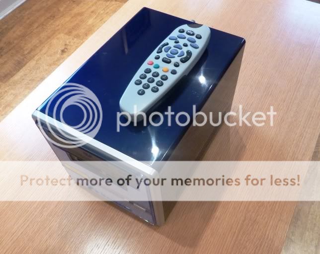 SHUTTLE XPC SS51G v1.1, 2.8GHz Pentium 4 SL6S4, 2Gb RAM - MEDIA CENTRE ...